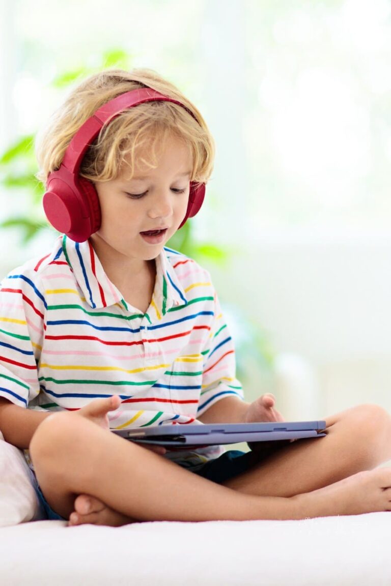 Empowering Readers: Techniques and Tools for Overcoming Reading Challenges